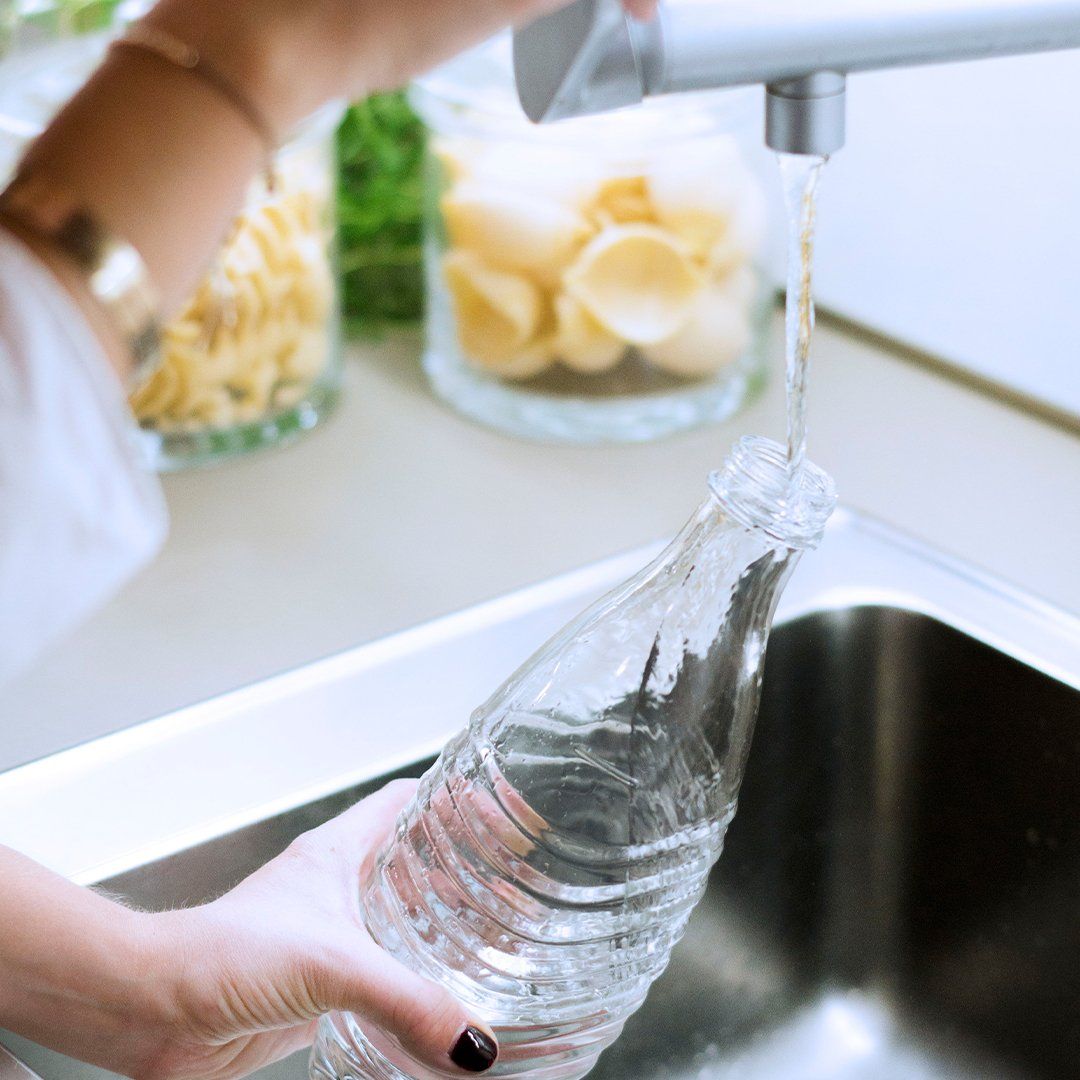 SodaStream - Mineral Water vs. Sparkling Water: What's the Difference? – SodaStream Canada